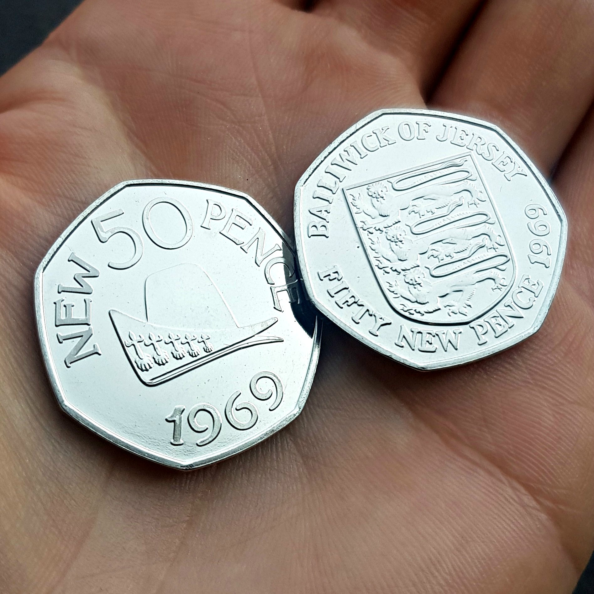 Jersey and Guernsey celebrate 50 years of the 50p! - Change Checker